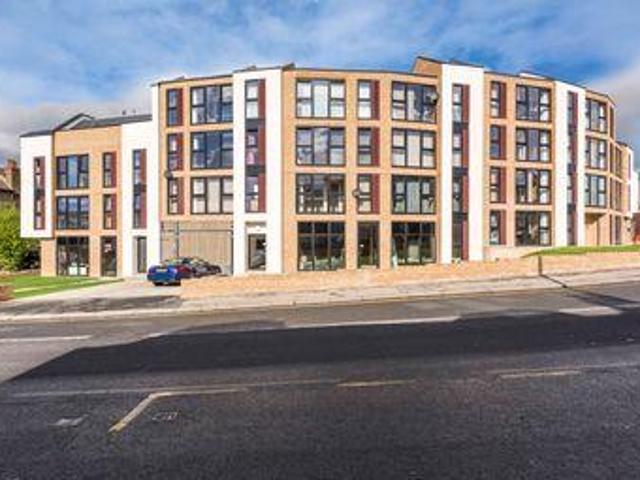 1 Bedrooms Flat for rent in Station Road, West Hendon NW4