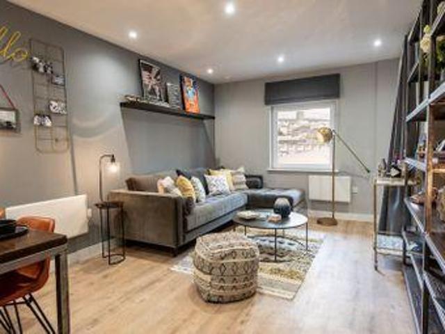 1 Bedrooms Flat for rent in Steffani Court, Hannah Street, Cardiff CF10