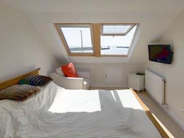 1 Bedrooms Flat for rent in Stormont Road, Clapham SW11