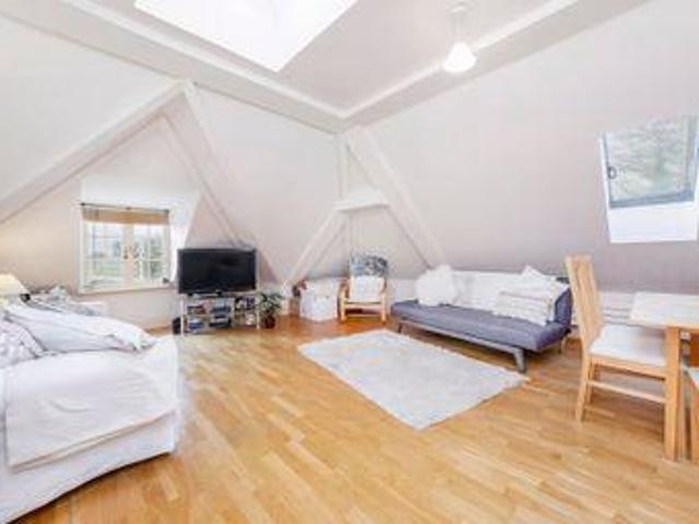 1 Bedrooms Flat for rent in Strand On The Green, London W4