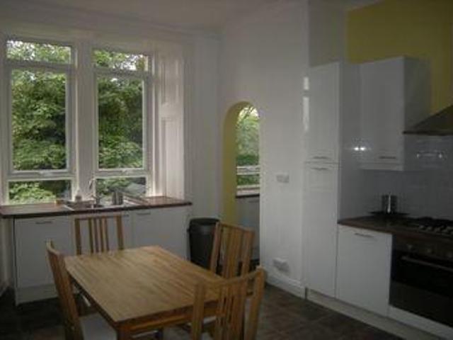 1 Bedrooms Flat for rent in Strathyre Street, Shawlands, Glasgow G41