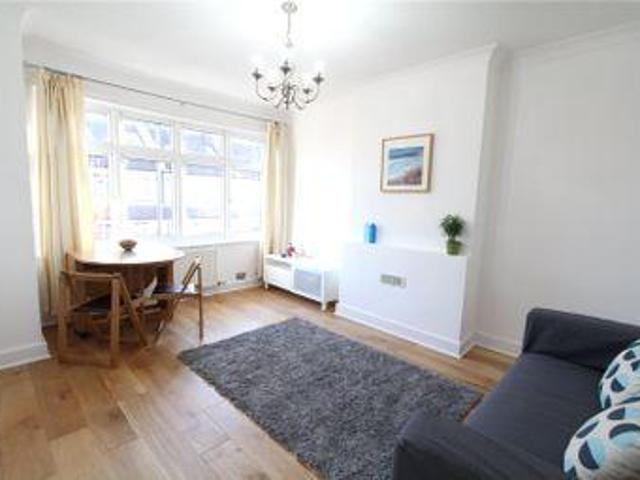 1 Bedrooms Flat for rent in Sumner Road, Harrow HA1