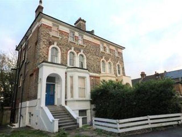 1 Bedrooms Flat for rent in Sunny Bank, London SE25