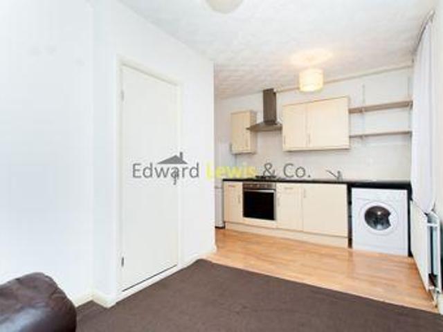 1 Bedrooms Flat for rent in Sunnyside Road, London E10
