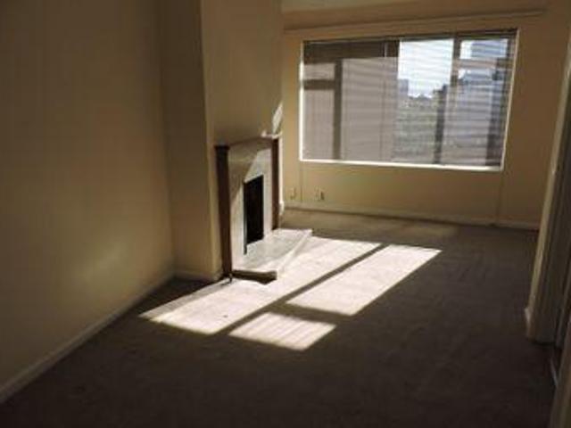 1 Bedrooms Flat for rent in Surrey House, Eaton Place, Brighton BN2