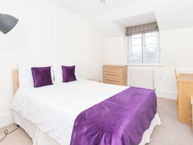 1 Bedrooms Flat for rent in Sussex Gardens, Paddington, Central London W2