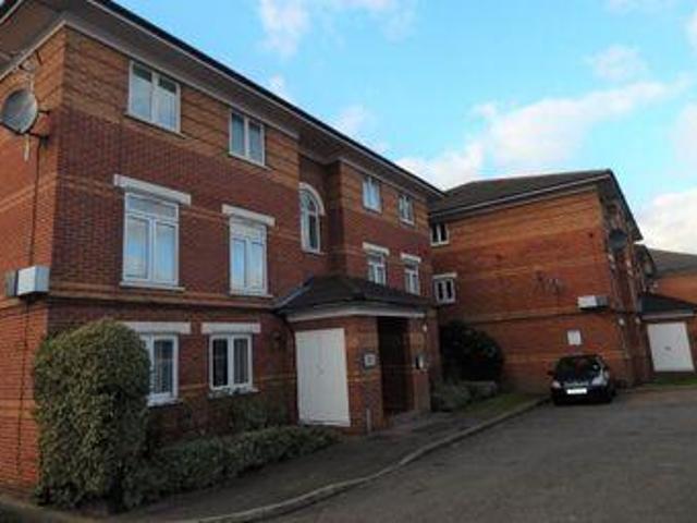 1 Bedrooms Flat for rent in Swynford Gardens, London NW4