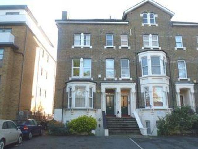 1 Bedrooms Flat for rent in Sydenham Road, Croydon, Surrey CR0