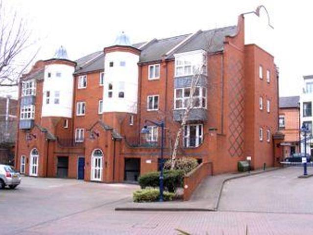 1 Bedrooms Flat for rent in Symphony Court, Edgbaston, Birmingham B16