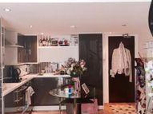 1 Bedrooms Flat for rent in Porchester Road, London W2