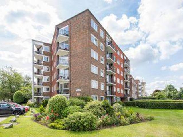 1 Bedrooms Flat for rent in Portsmouth Road, Kingston KT1