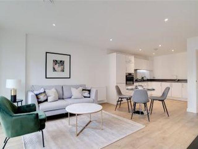 1 Bedrooms Flat for rent in Pavilions Court, 4 Cooks Road, London E15