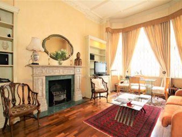 1 Bedrooms Flat for rent in Palace Gardens Terrace, Kensington, London W8