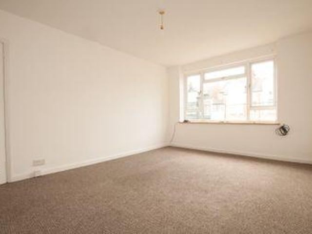 1 Bedrooms Flat for rent in Palmerston Road, London N22