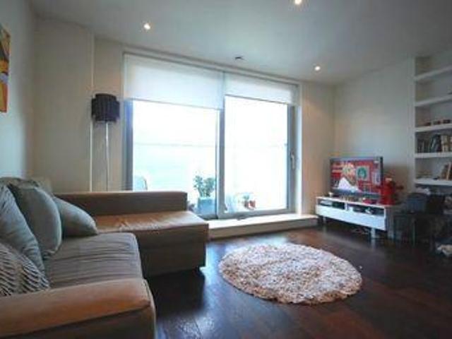 1 Bedrooms Flat for rent in Pan Peninsula Square, Canary Wharf, London E14