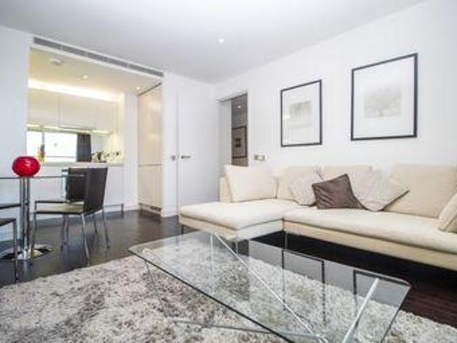 1 Bedrooms Flat for rent in Pan Peninsula Square, West Tower, Canary Wharf E14
