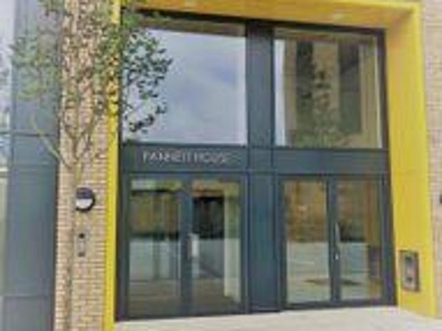 1 Bedrooms Flat for rent in Pannett House, Watteau Square, Grafton Quarter, Croydon CR0