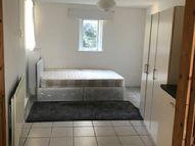 1 Bedrooms Flat for rent in Park View Road, London NW10
