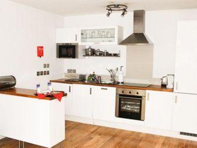 1 Bedrooms Flat for rent in Park Lane, London CR0