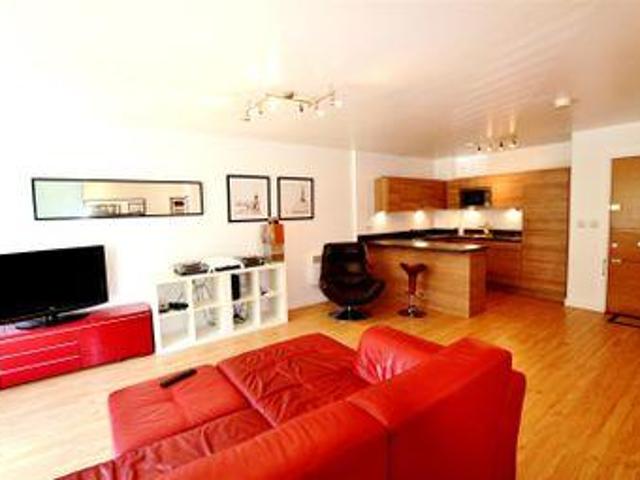 1 Bedrooms Flat for rent in Park Lodge Avenue, West Drayton UB7