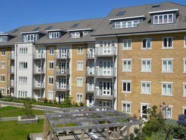 1 Bedrooms Flat for rent in Park Lodge Avenue, West Drayton UB7