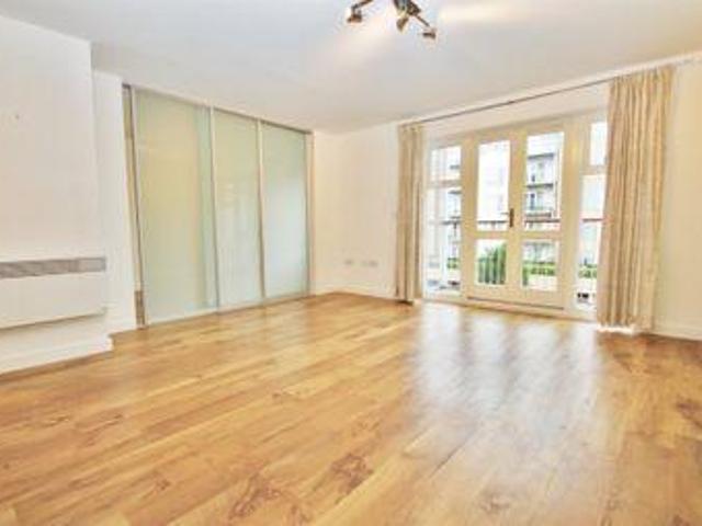 1 Bedrooms Flat for rent in Park Lodge Avenue, West Drayton UB7