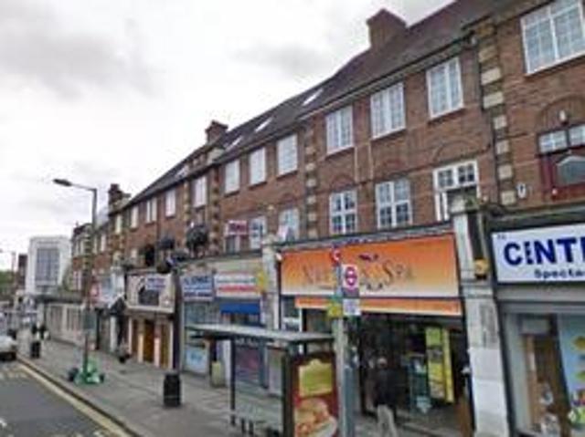 1 Bedrooms Flat for rent in Park Mansions, Vivian Avenue, Hendon NW4