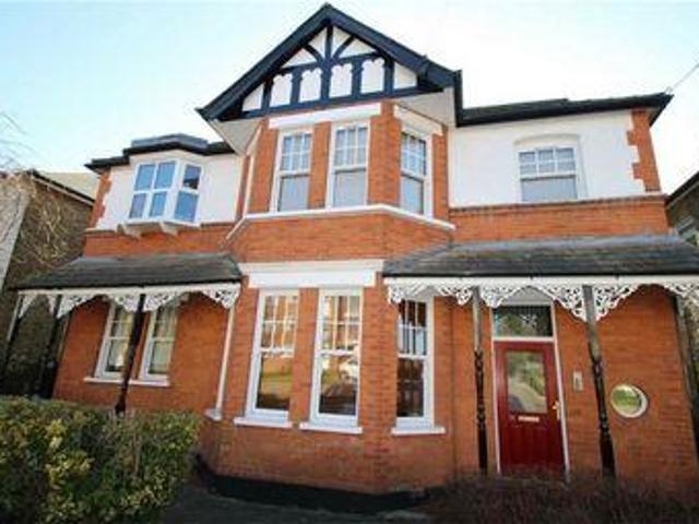 1 Bedrooms Flat for rent in Park Road, New Barnet EN4