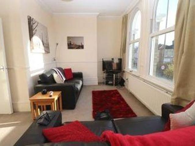 1 Bedrooms Flat for rent in Park Road, London N8