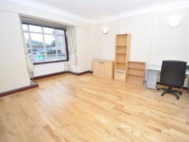 1 Bedrooms Flat for rent in Park Road, London NW1