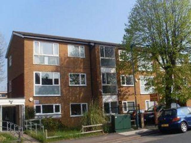 1 Bedrooms Flat for rent in Park Road, Wallington SM6