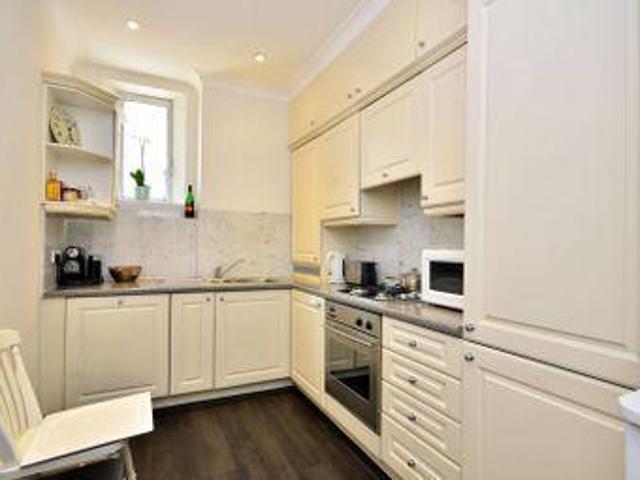 1 Bedrooms Flat for rent in Park Street, Mayfair W1K