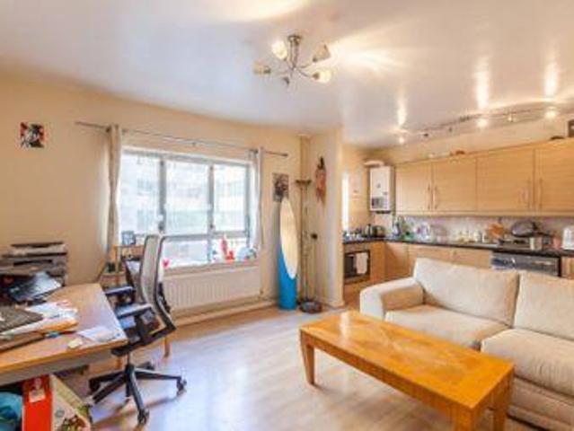 1 Bedrooms Flat for rent in Petticoat Square, City E1