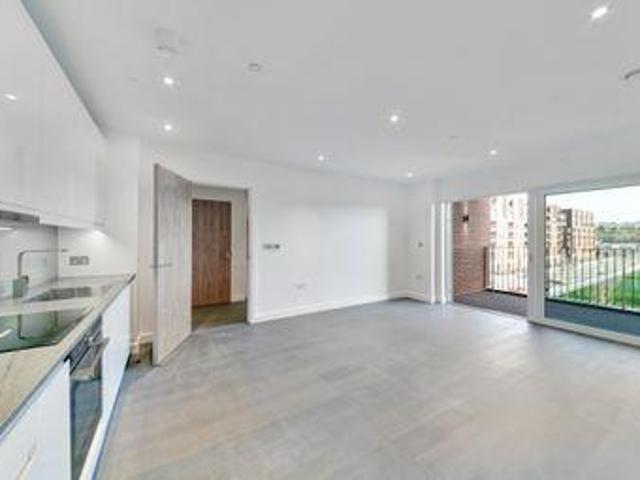 1 Bedrooms Flat for rent in Peacon House, Colindale Gardens, London NW9