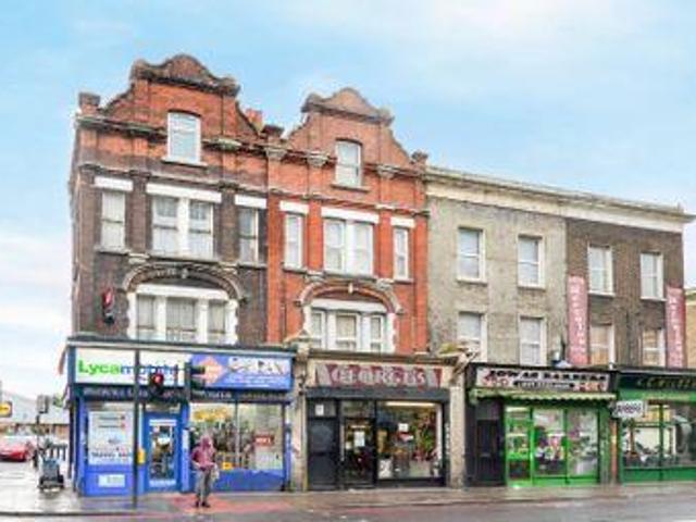 1 Bedrooms Flat for rent in Peckham High Street, Peckham SE15