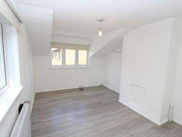 1 Bedrooms Flat for rent in Pelham Road, Seven Sisters N15