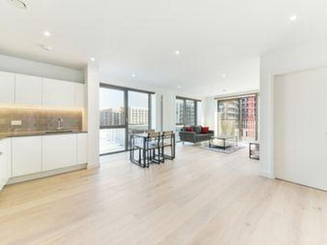 1 Bedrooms Flat for rent in Pendant Court, Royal Wharf, Royal Docks E16