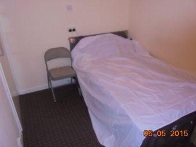 1 Bedrooms Flat for rent in Pennington Place, Leeds LS6