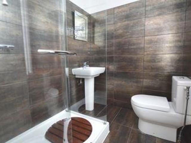 1 Bedrooms Flat for rent in Penton Street, Off Trippet Lane S1