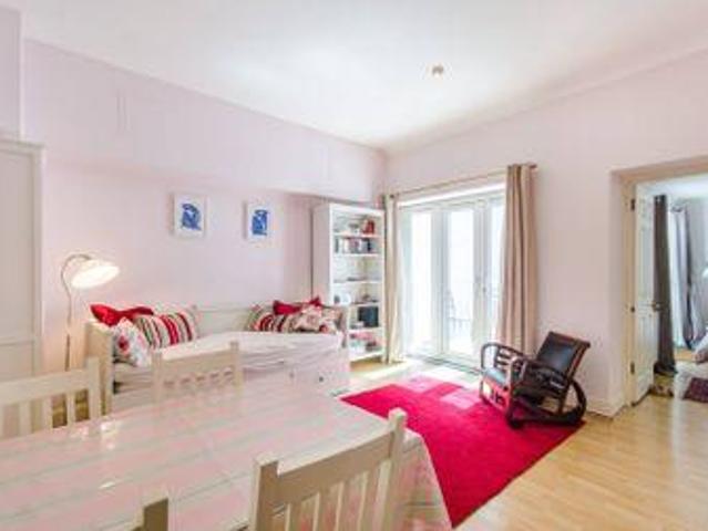 1 Bedrooms Flat for rent in Philbeach Gardens, Earls Court, London SW5