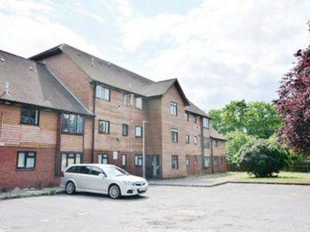 1 Bedrooms Flat for rent in Philpots Close, West Drayton UB7