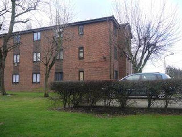 1 Bedrooms Flat for rent in Pittman Gardens, Ilford, Essex. IG1