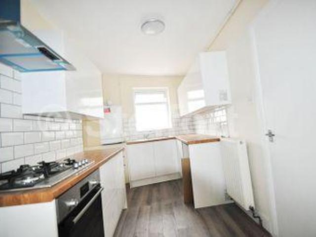1 Bedrooms Flat for rent in Pier Road, London E16