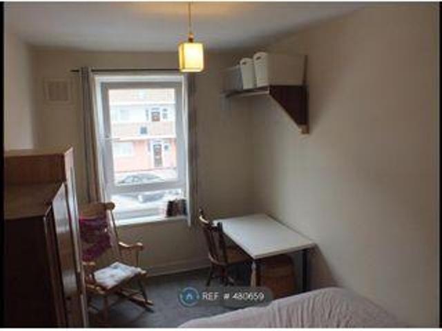 1 Bedrooms Flat for rent in Plumstead Common Road, London SE18