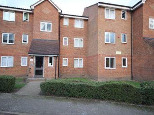 1 Bedrooms Flat for rent in Plumtree Close, Dagenham RM10