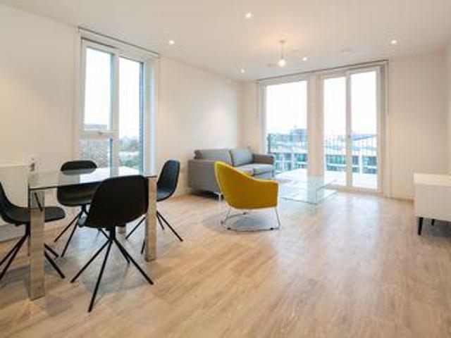 1 Bedrooms Flat for rent in Pressing Lane, Hayes UB3