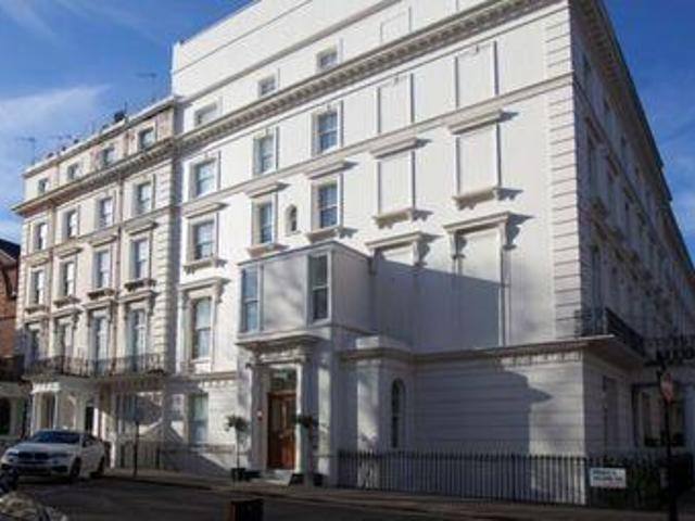 1 Bedrooms Flat for rent in Princes Mansions, Kensington W2