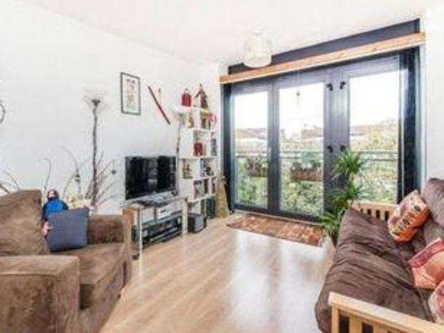 1 Bedrooms Flat for rent in Pritchards Road, London E2