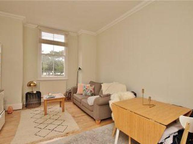 1 Bedrooms Flat for rent in Putney Bridge Road, Putney, London SW15
