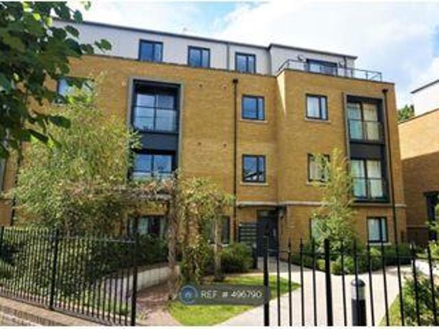 1 Bedrooms Flat for rent in Qualia House, South Croydon CR2